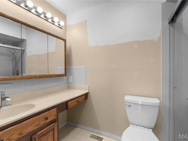 1341 Snapdragon Ct, St. Louis, MO 63146 | MLS #26006