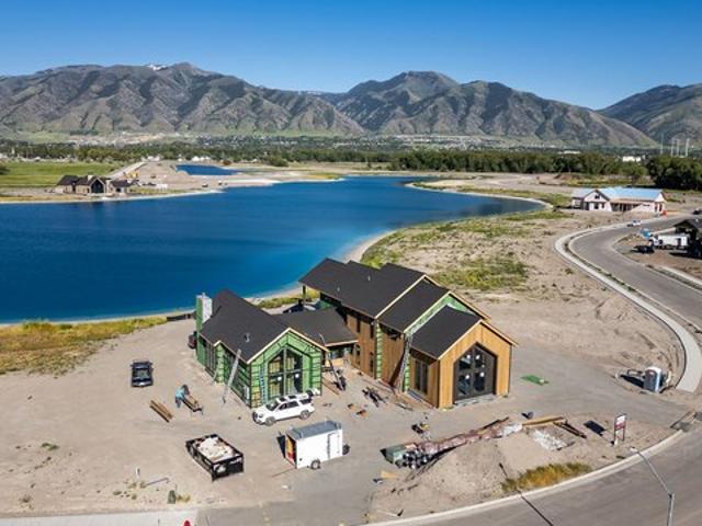 1341 Willow Lakes Dr Unit 56, Logan, UT 84321