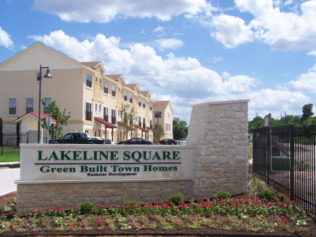 13420 Lyndhurst St # 408