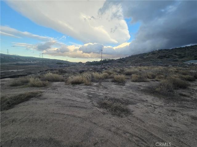 13421 Summit Valley Road