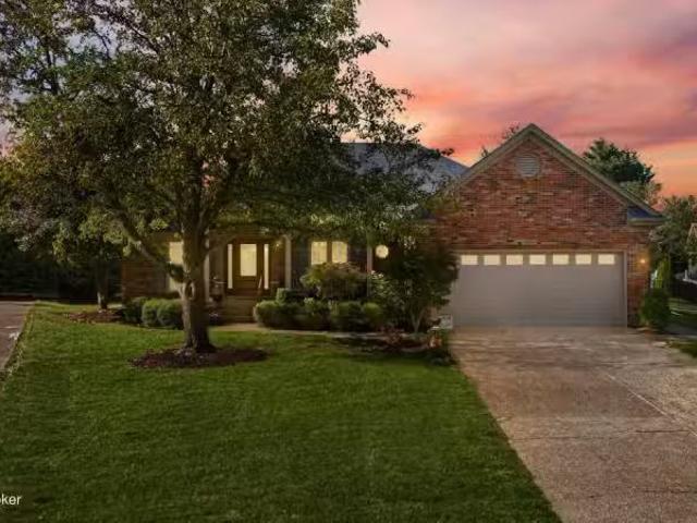 13422 FOREST SPRINGS DR, LOUISVILLE, KY 40245 Single Family Re.