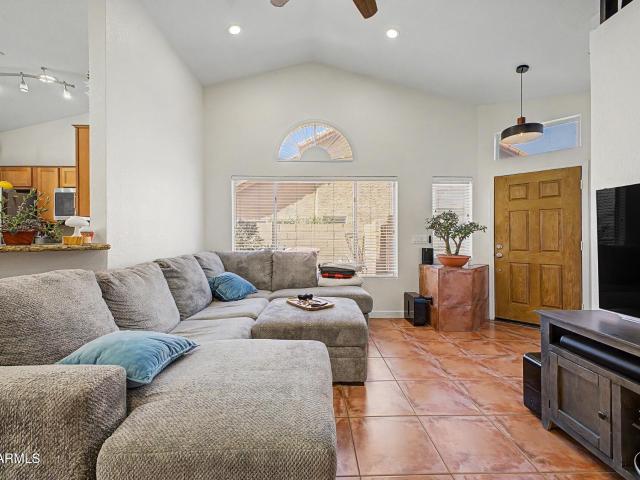 13425 N 92ND Place