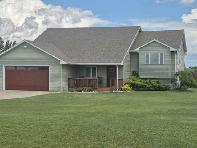 13426 Ringneck Ln, Aberdeen, SD 57401