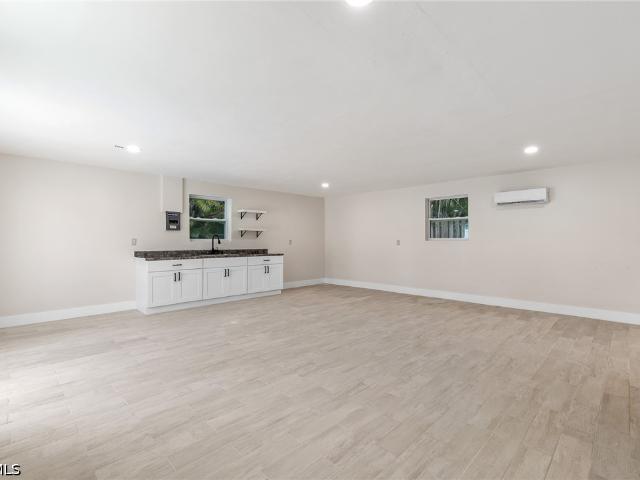 1342 Alhambra Dr, Fort Myers, FL 33901 | MLS #2026029