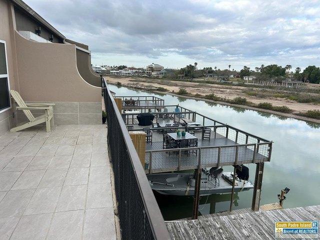 1342 Harbor Island Dr Unit 21, Port Isabel, TX 78578