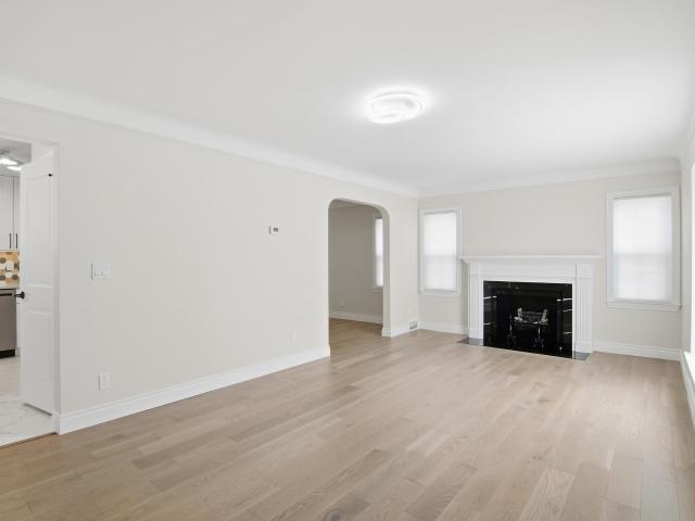 1342 Hollywood Avenue