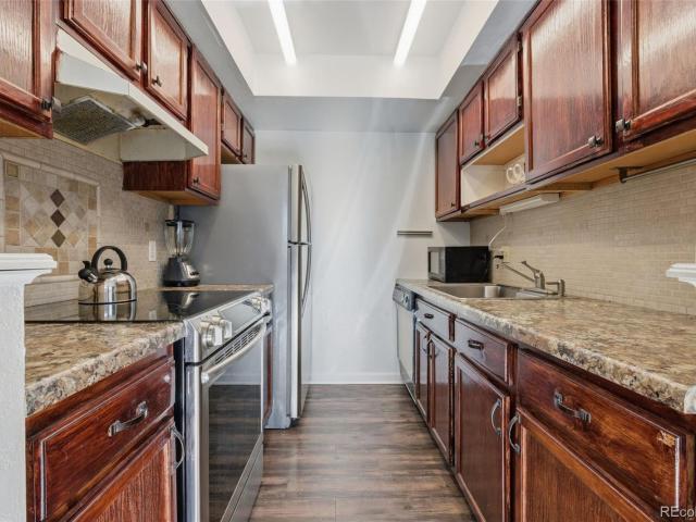 1342 S Cathay Court # 101