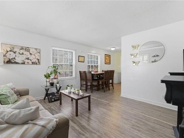 1342 Tredwell Dr, Winston Salem, NC 27103