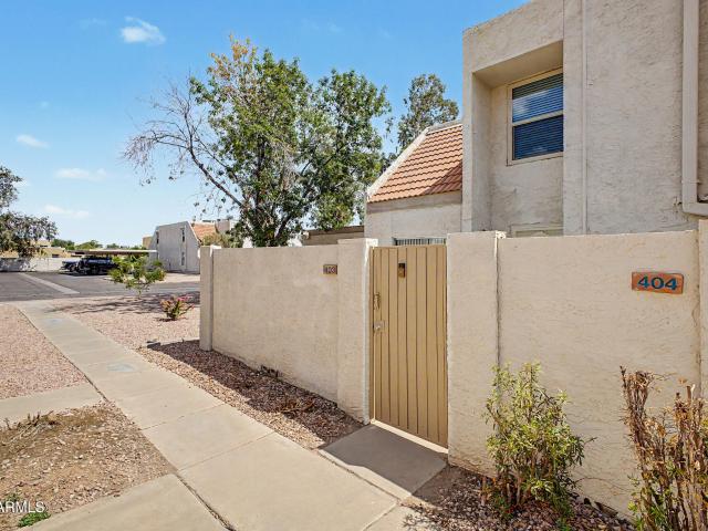 1342 w emerald avenue # 403