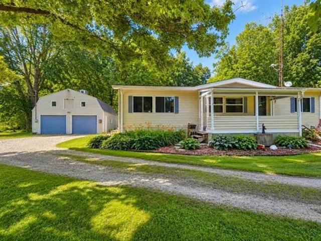13430 4th Rd, Plymouth, IN 46563