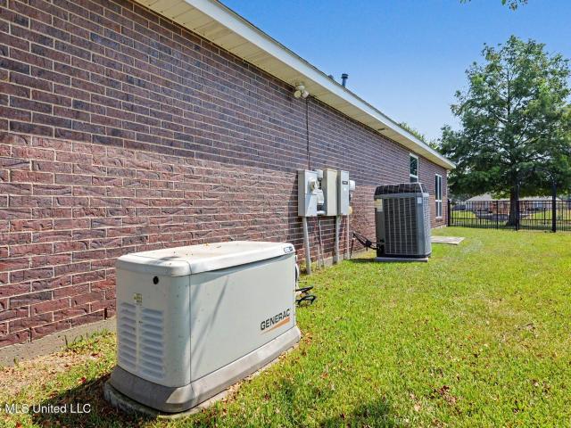 13430 Watersedge Way