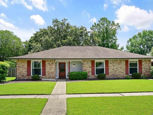 13430 Ridgeview Dr, Baton Rouge, LA 70817