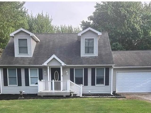 13435 Woodbrier Ln, Grand Rapids, OH 43522