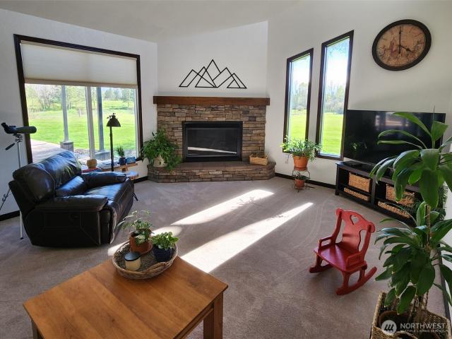 1343 Bussell Road