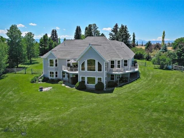 1343 Candlelight Dr, Bozeman, MT 59718