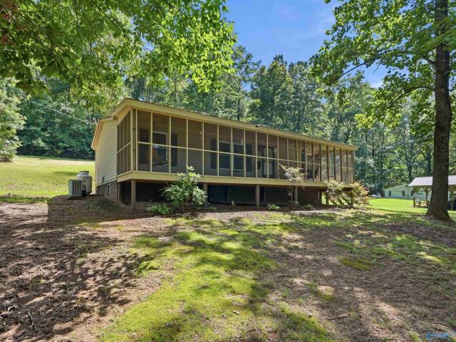 1343 Lakeshore Drive