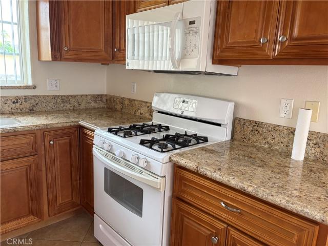 1343 W 164th Street
