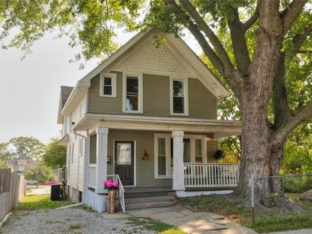 1343 7th St, Des Moines, IA 50314