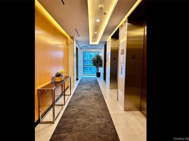 134 3 th Avenue 9B