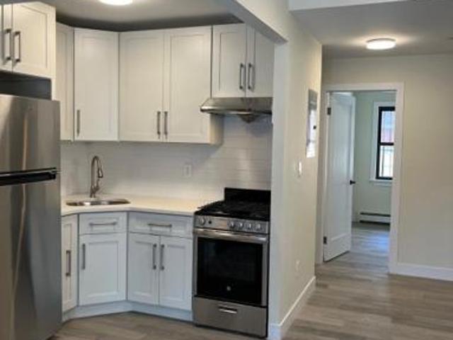 134 27 Blossom Ave, Flushing, NY