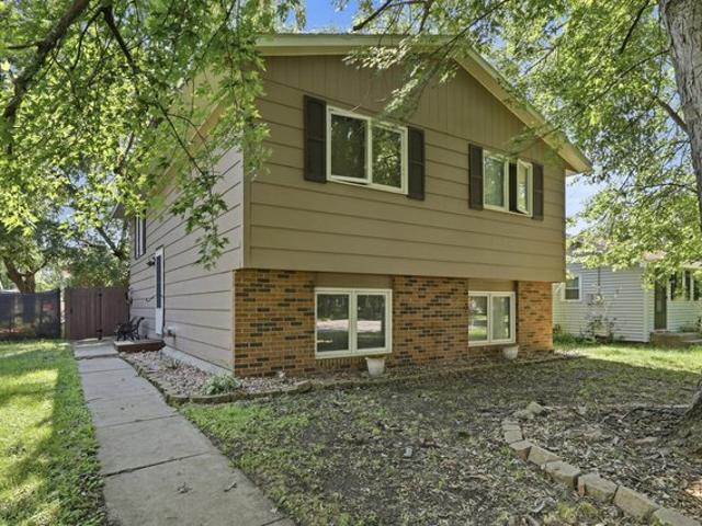 134 34th Ave N, Saint Cloud, MN 56303