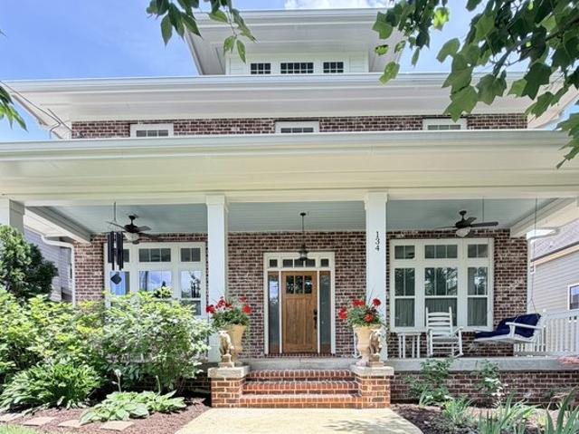 134 51st Ave N, Nashville, TN 37209