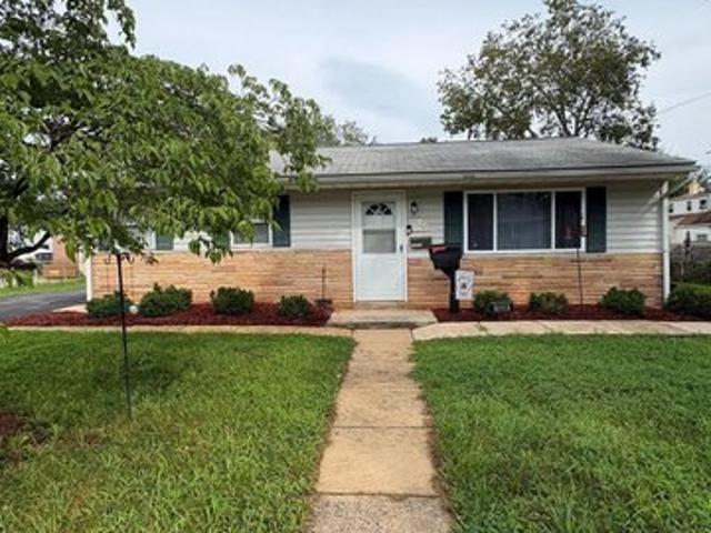 134 Colburn Dr, Manassas Park, VA 20111