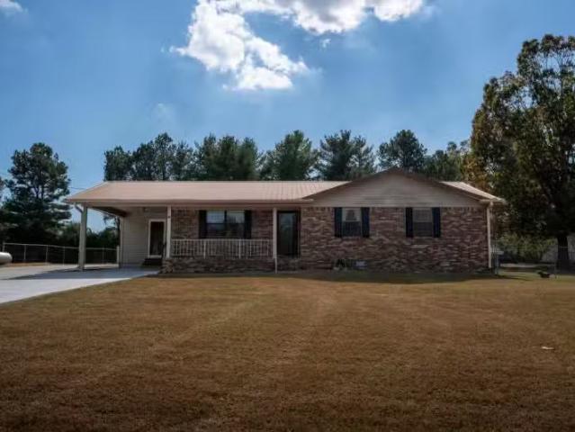 134 CEDAR ST, RAINSVILLE, AL 35986 Single Family Residence For.
