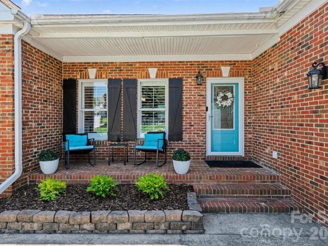 134 Chandeleur Drive
