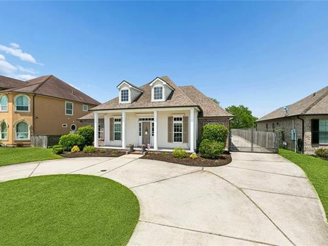 134 Chapel Hill Rd, Belle Chasse, LA 70037 | MLS #2553 | Compass