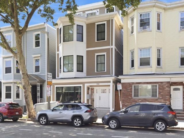 134 Chelsea St Unit 1, Boston, US, MA