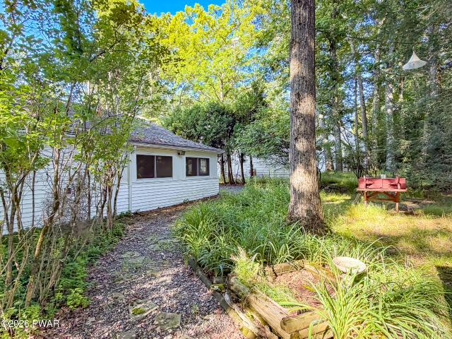 134 Cherry Red Road