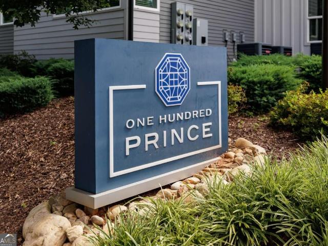 134 Childs Street B205