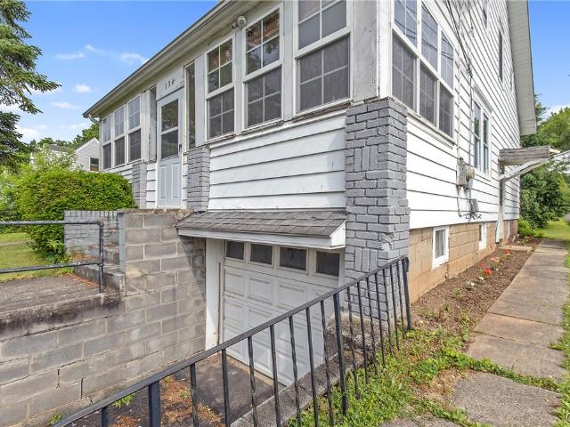 134 Armstrong Rd Road
