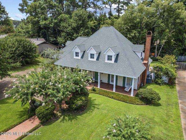 134 Brae Burn Dr, Jackson, MS 39211