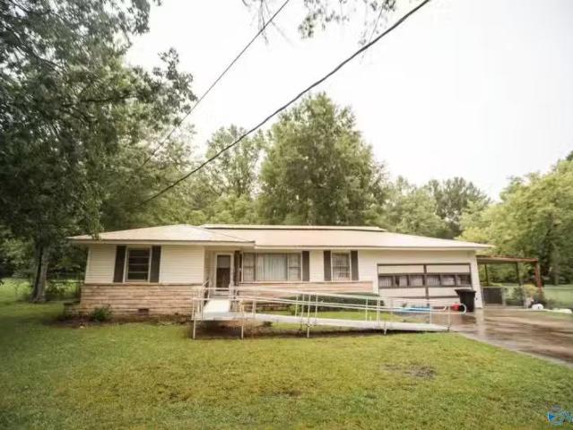 134 BRENTWOOD DR, GADSDEN, AL 35901 Single Family Residence Fo.
