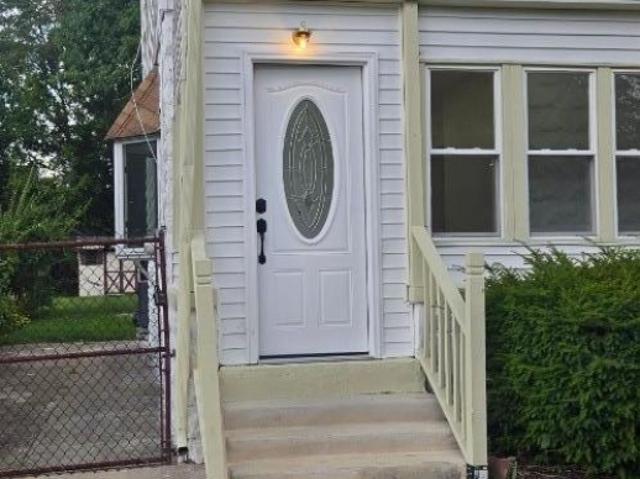 134 Grand Ave