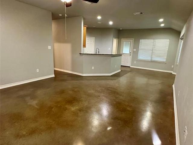 134 Dennis Drive