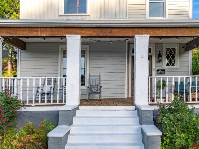 134 E Columbia Ave