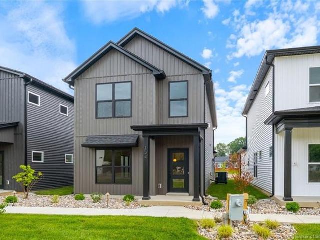 134 E Rock Ln, Clarksville, IN 47129