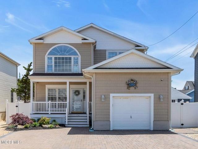 134 Elizabeth Ave, Lavallette, NJ 08735