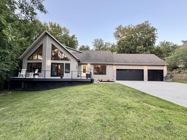 134 Fieldstone Ln, Dixon, IL 61021