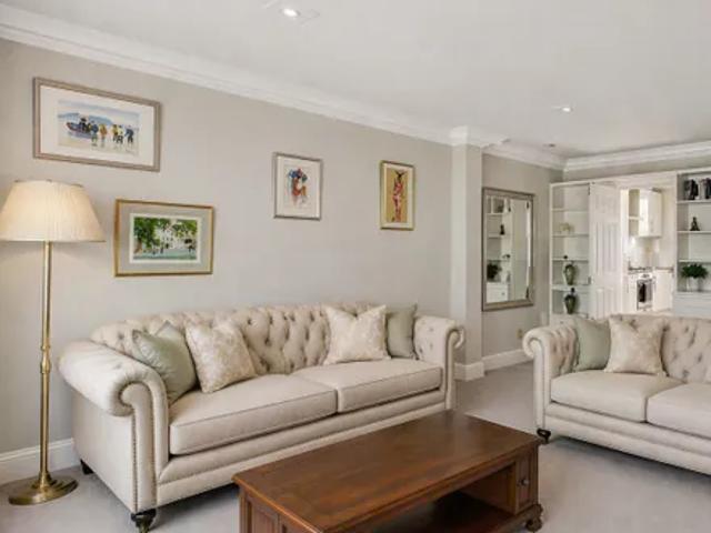 134 Finborough Road, London, SW10 9AQ, United Kingdom | 2 bed apartment for rent #167884632 | Rentberry