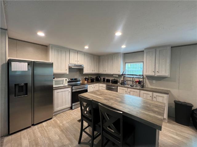 134 Hooper Drive