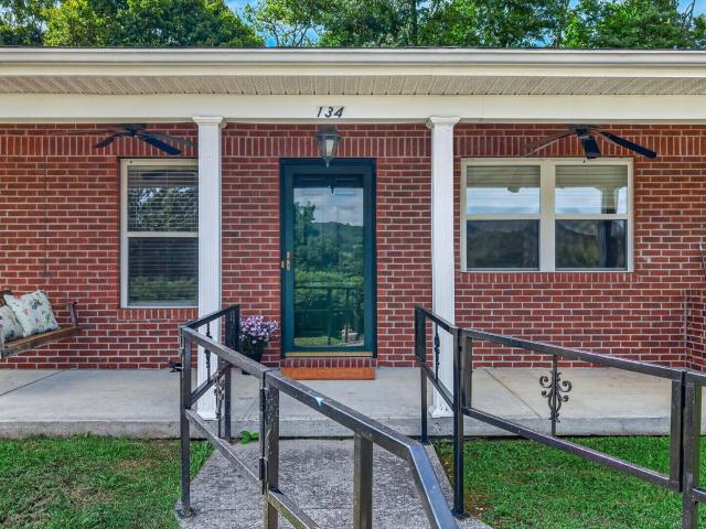 134 Hackberry Way
