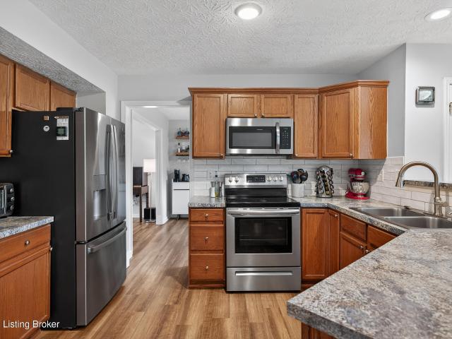 134 Hemingway Pl