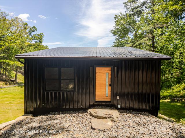 134 Irish Cape Road