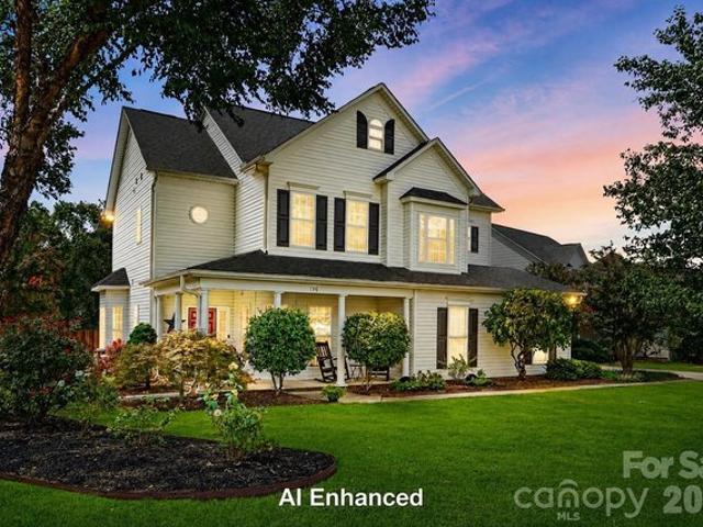 134 Lamplighter Ln, Mooresville, NC 28115