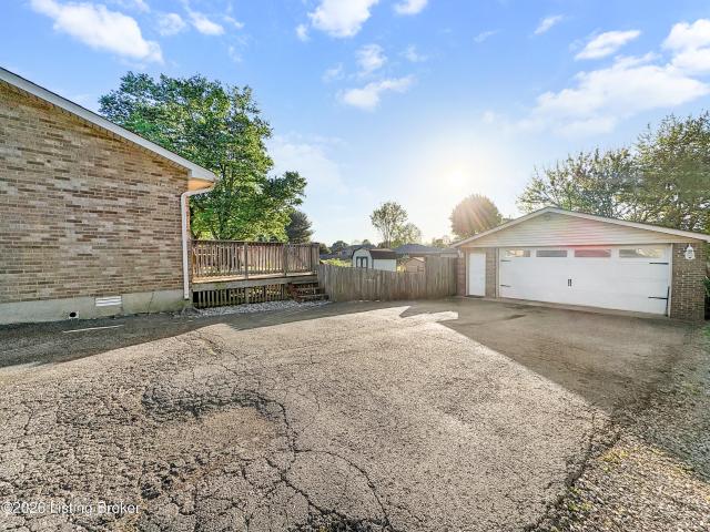 134 Lincoln Dr