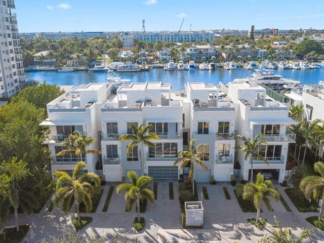 134 Macfarlane Dr, Delray Beach, FL 33483